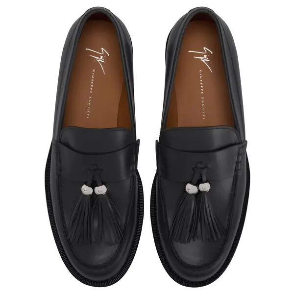 GIUSEPPE ZANOTTI Leather Loafers With Tassels - Black
