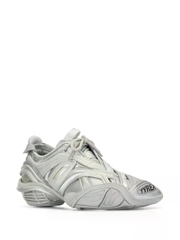 Balenciaga Metallic Low-top Sneakers - Silver