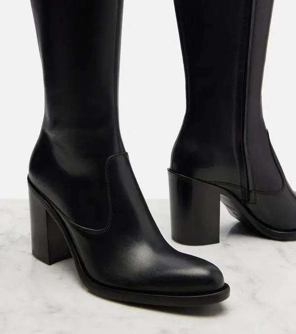 Chloé Phoenix Knee-high Leather Boots