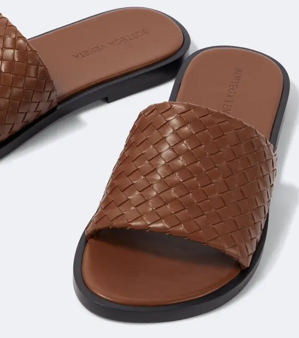 Bottega Veneta Elio Intrecciato Leather Slides - Brown