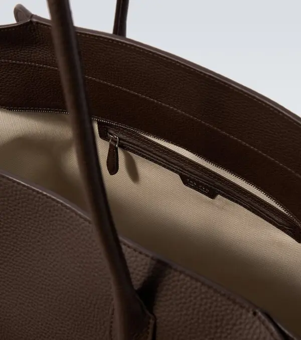 THE ROW Marlo 17 Leather Tote Bag - Brown