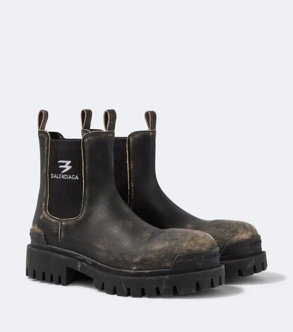 Balenciaga Chelsea Boots - Brown