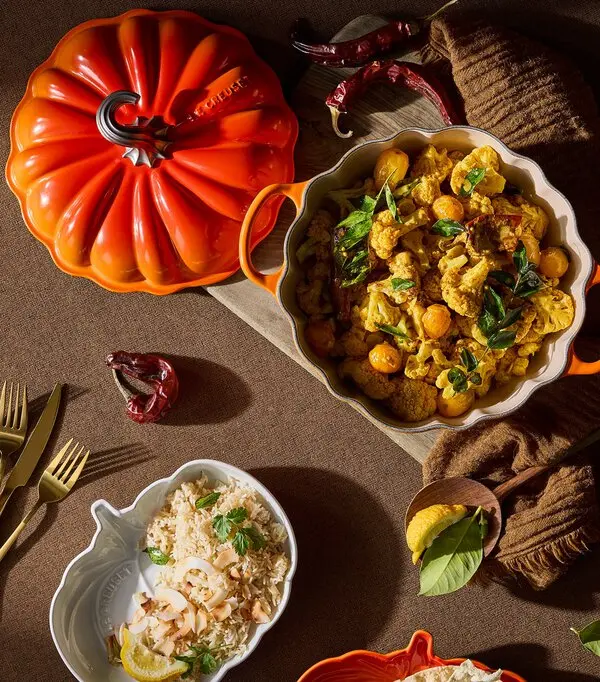 LE CREUSET Cast Iron Pumpkin Casserole Dish