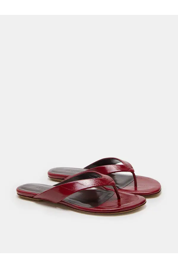 Le Monde Beryl Flat Thong Sandal