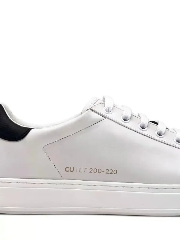 CU | LT ESSENCE Lace-up Leather Sneakers