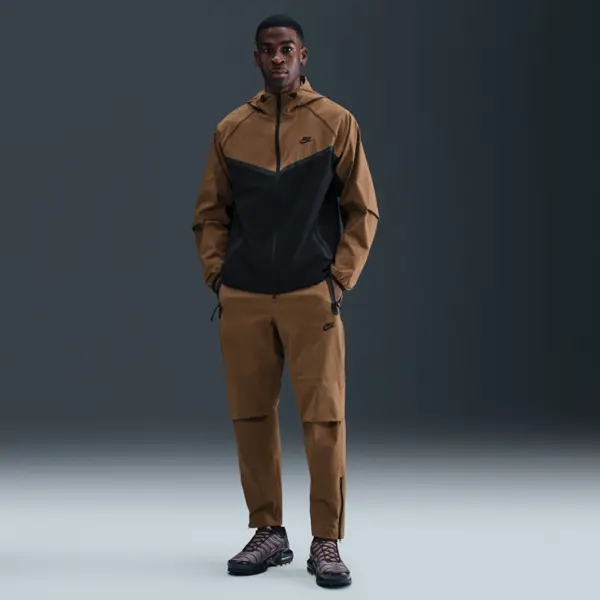 Nike Tech Woven Pants - Brown