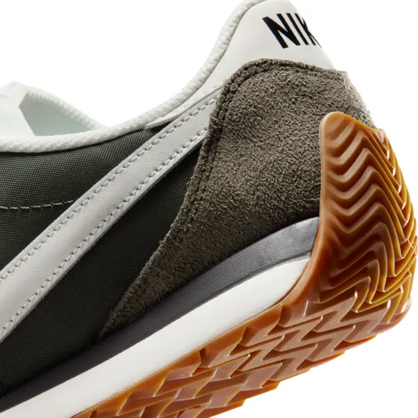 Nike Pacific Shoes - Brown