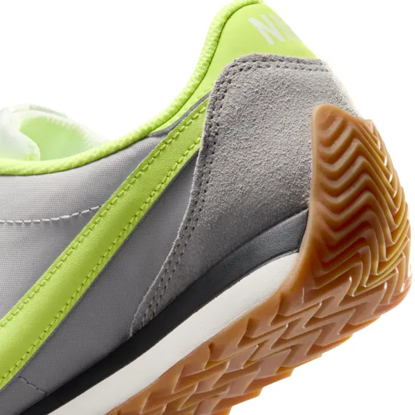 Nike Pacific Shoes - Brown