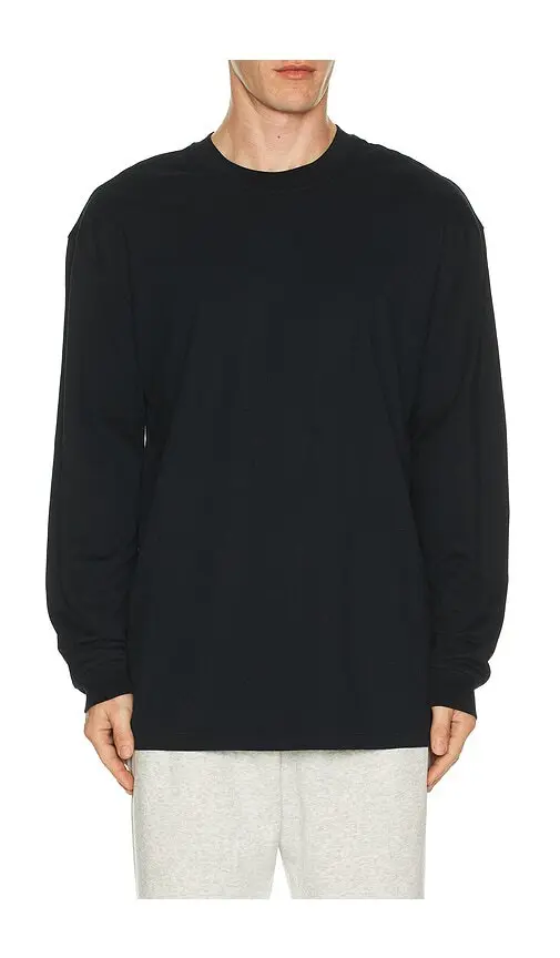 SKIMS Heavyweight Cotton Long Sleeve T-shirt In Black - Obsidian