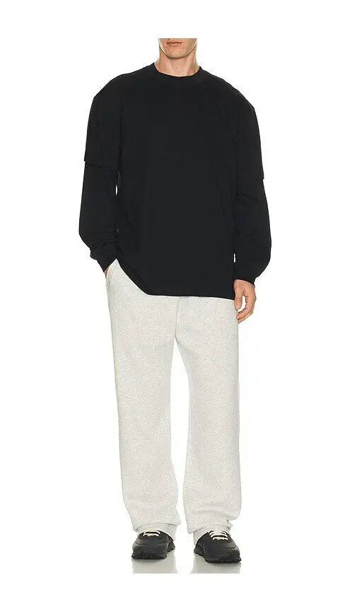 SKIMS Heavyweight Cotton Long Sleeve T-shirt In Black - Obsidian