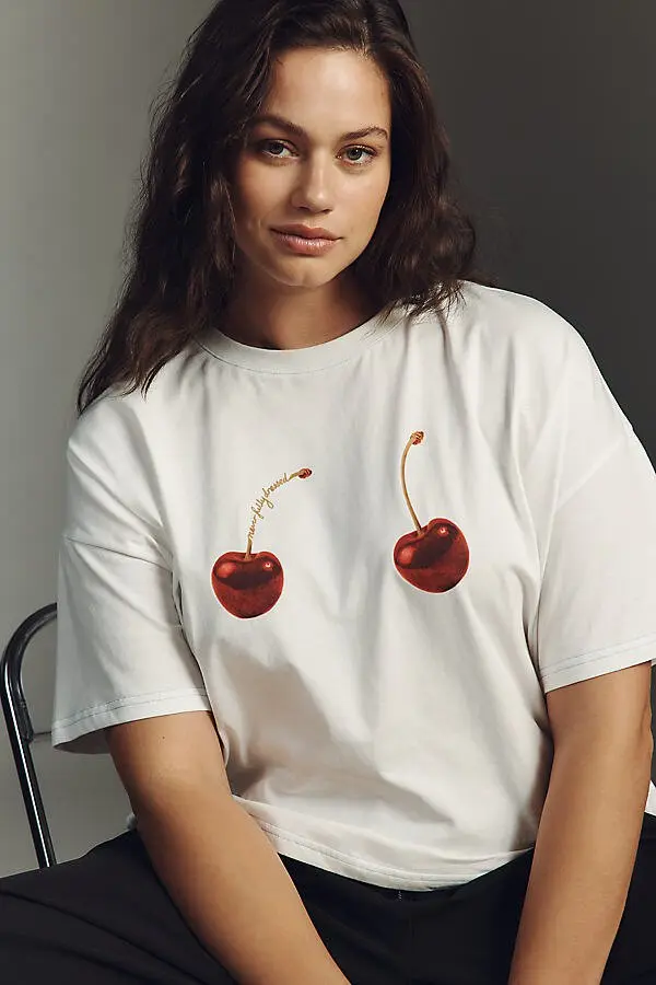 NEVER FULLY DRESSED Cherry Graphic T-shirt - Cherries
