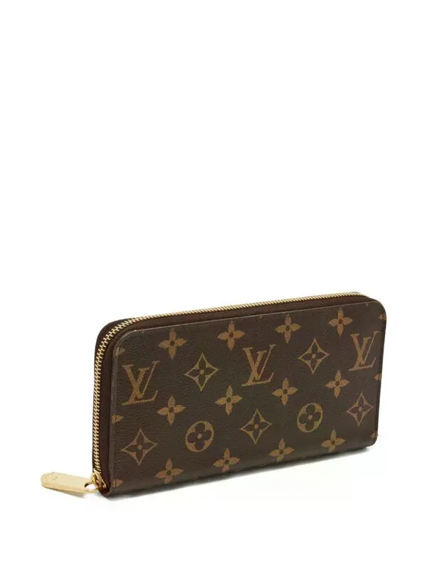 LOUIS VUITTON Monogram Coated Canvas Zippy Wallet - Brown