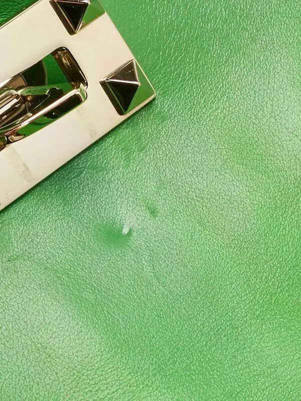 Valentino Garavani Rockstud Trapeze Leather Tote Bag - Green