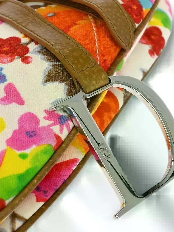 Dior 2005 Floral Saddle Shoulder Bag - Neutrals