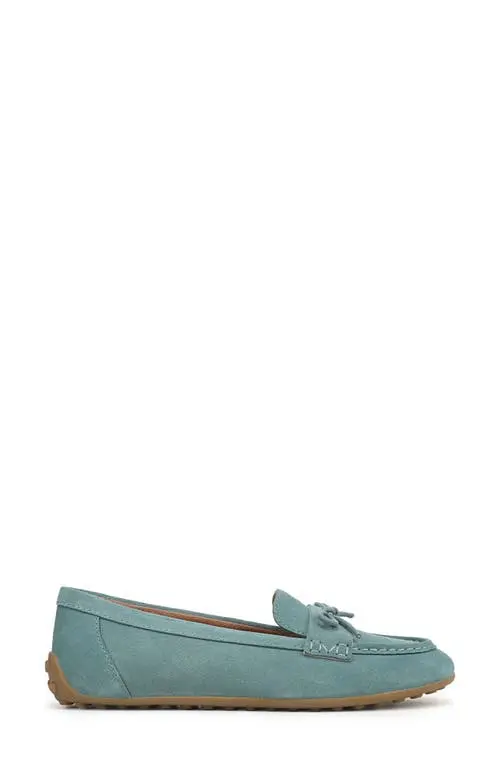 Vionic Leather Driving Loafer With Bow Detailing