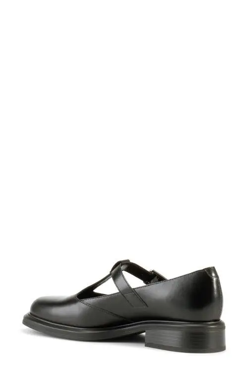 VAGABOND SHOEMAKERS Ellis T-strap Pumps