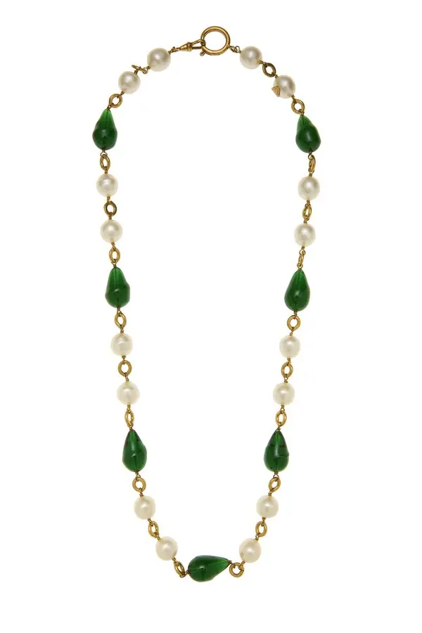 Chanel Gripoix And Faux Pearl Necklace - Green