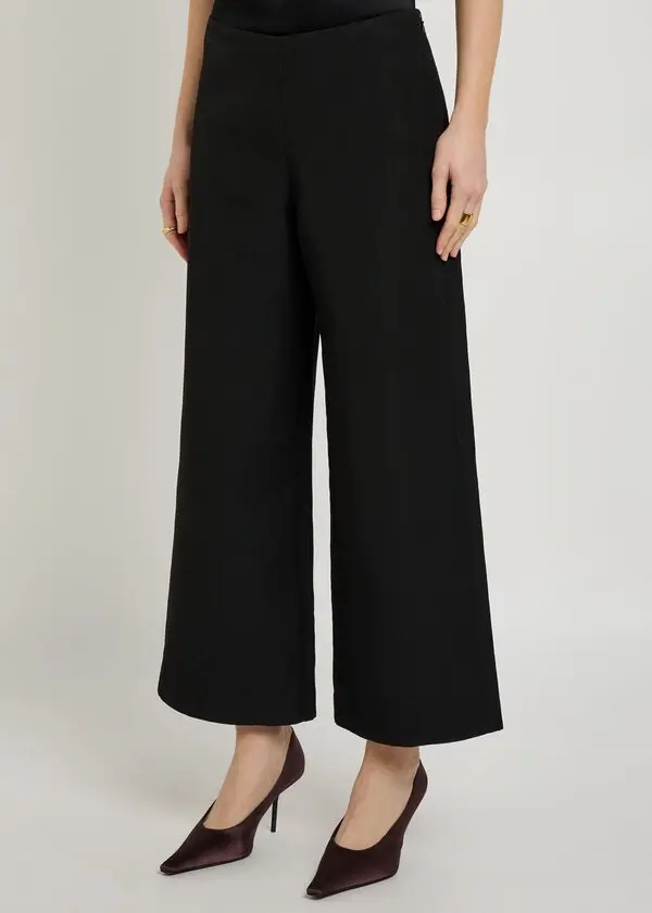 LIBEROWE Phebe Cropped Trousers