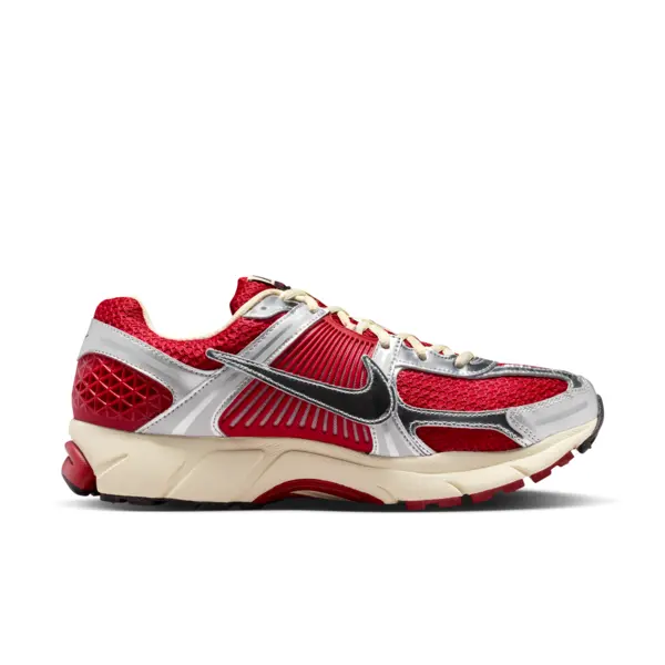 Nike Zoom Vomero 5 Sneakers - Red