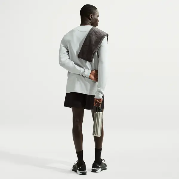 Nike Primary Nanoknit Dri-fit 7" Performance Shorts