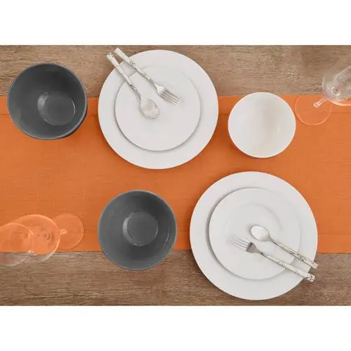 SOLINO HOME Linen Table Runnerclassic Hemstitch - Pumpkin
