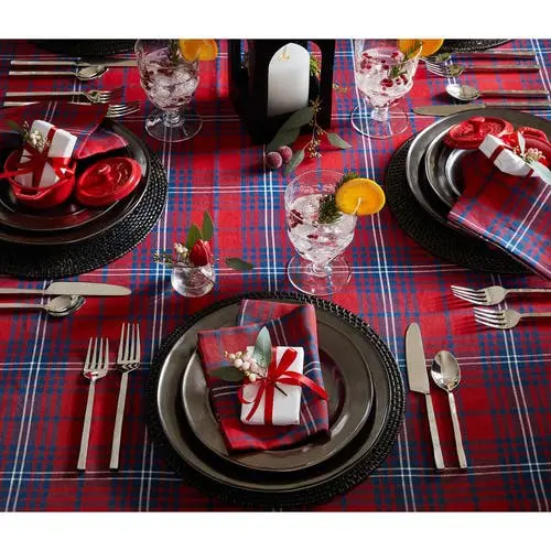 SOLINO HOME Linen Table Throwred Tartan Plaid
