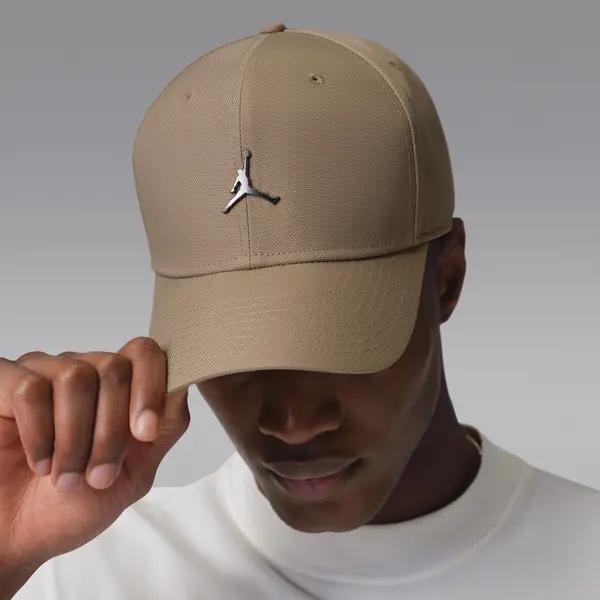 JORDAN Rise Structured Metal Jumpman Hat - Brown