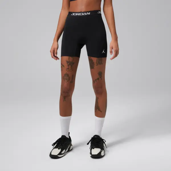 JORDAN Sport Essentials Dri-fit High-waisted 5" Shorts - Black