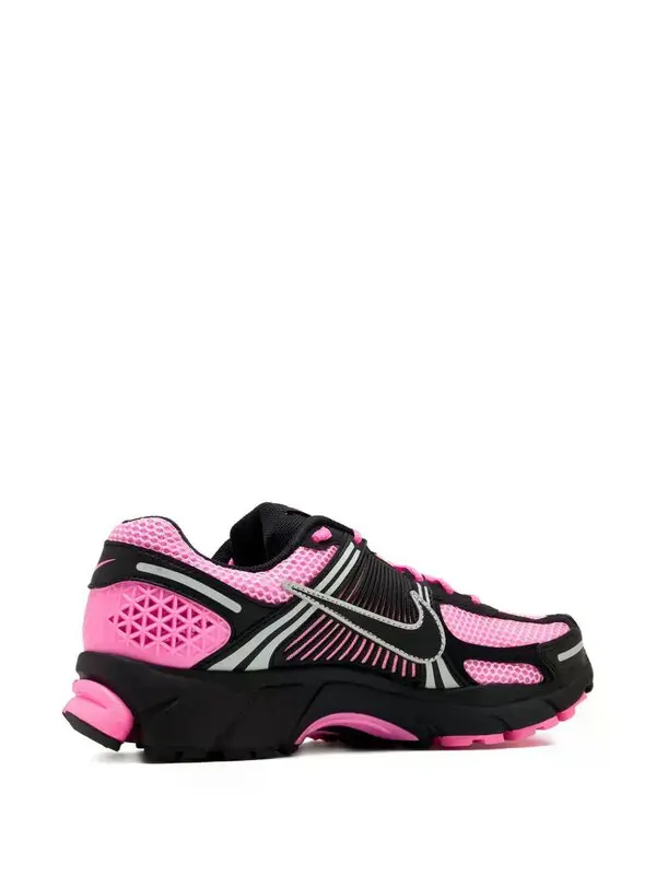 Nike Zoom Vomero 5 Sneakers - Pink