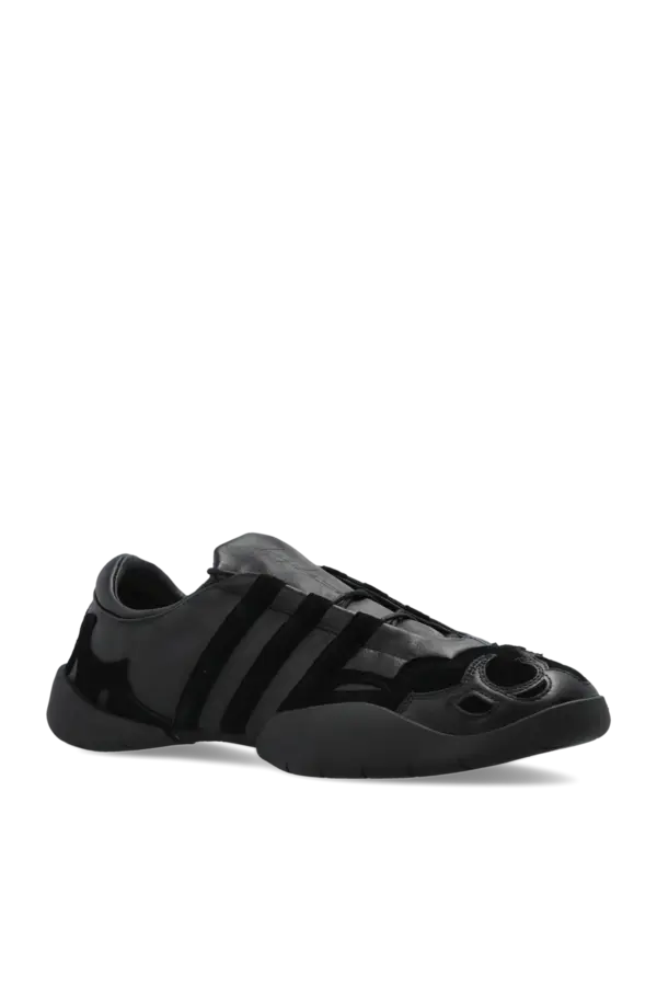 Y3 Regu 2002 Sneakers - Black