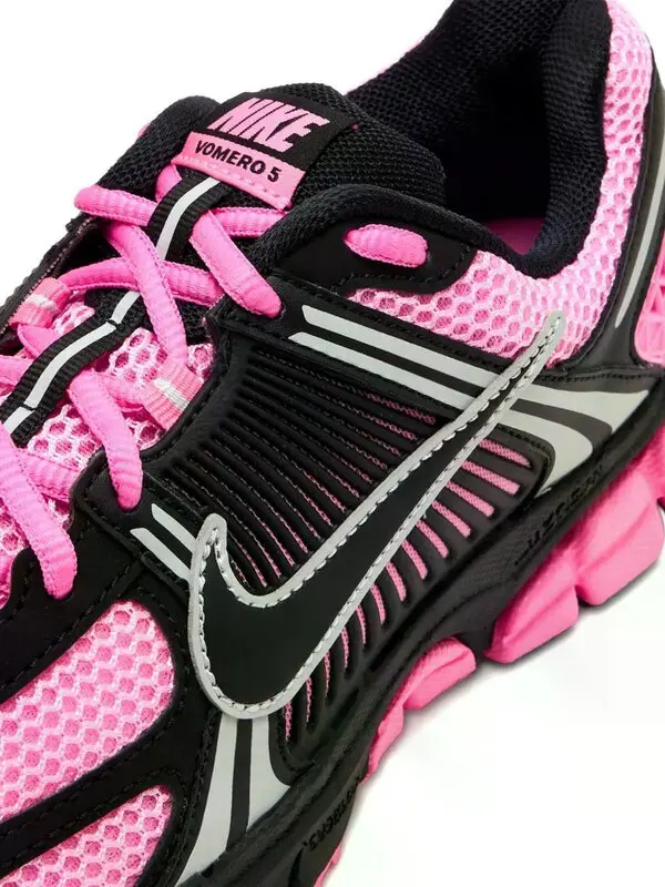 Nike Zoom Vomero 5 Sneakers - Pink