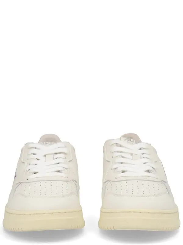 AUTRY Medalist Low Sneakers