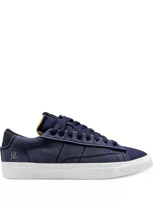 Nike X Devin Booker Blazer Low Sneakers