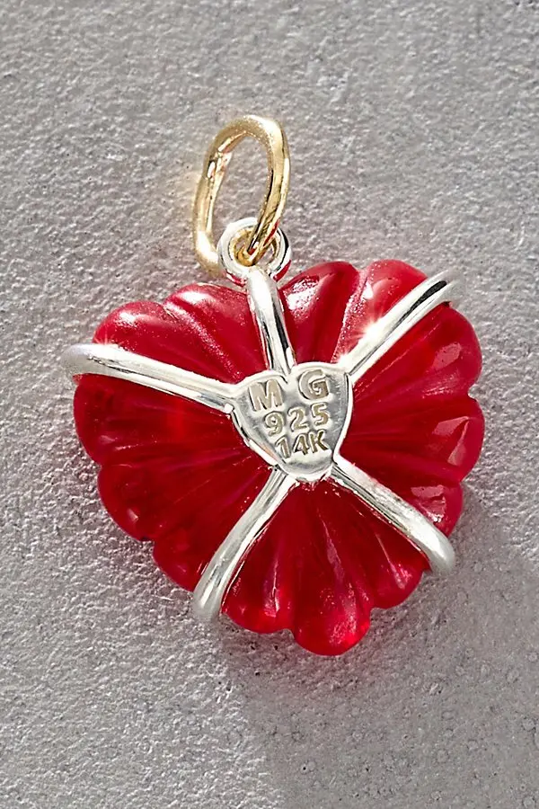 MAURA GREEN Luminescent Heart Charm