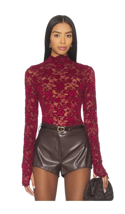 MADISON THE LABEL Junah Top In Burgundy - Shiraz