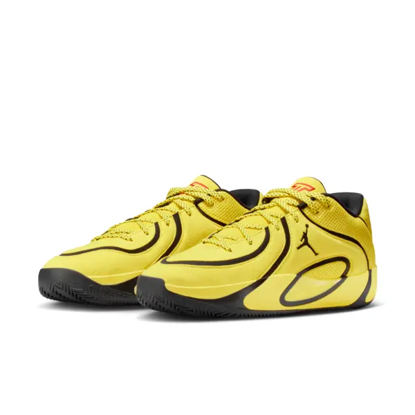JORDAN Tatum Basketball Shoes - Yellow