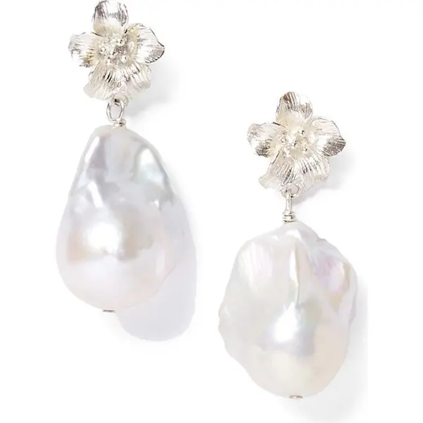 Chan Luu Hibiscus Freshwater Pearl Drop Earrings - White Pearl