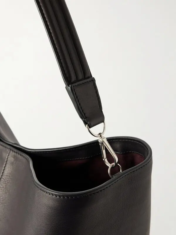 METIER Twist 26 Large Leather Tote
