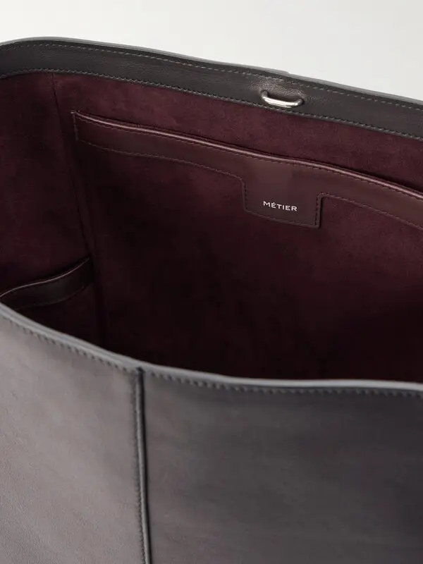 METIER Twist 26 Large Leather Tote