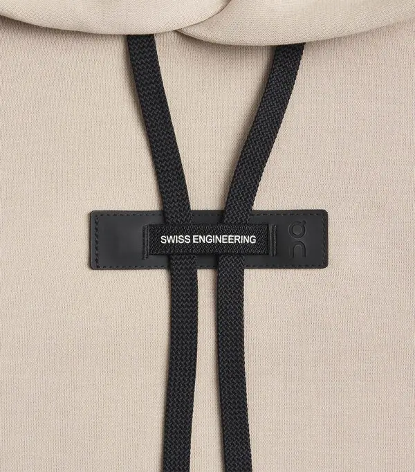 On Focus Tech Hoodie - Brown