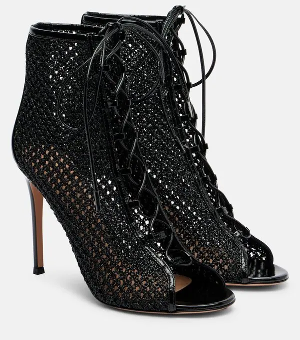 GIANVITO ROSSI 105 Leather Pumps - Black