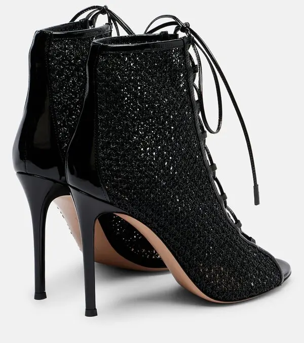 GIANVITO ROSSI 105 Leather Pumps - Black