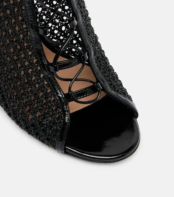 GIANVITO ROSSI 105 Leather Pumps - Black
