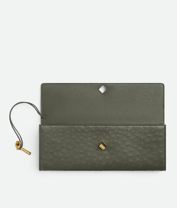 Bottega Veneta Andiamo Clutch - Pickle