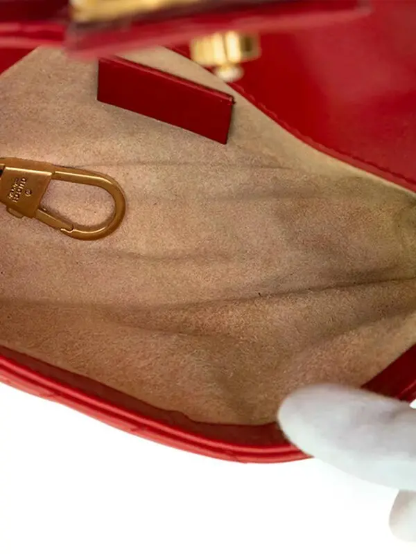 Gucci Mini Gg Marmont Matelasse Leather Flap Crossbody Bag - Red