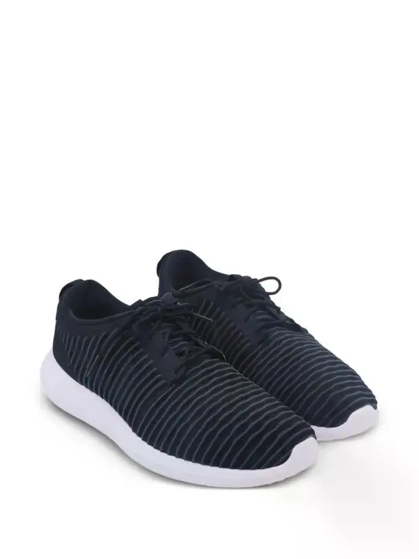 Nike Roshe Two Flyknit Sneakers - Black