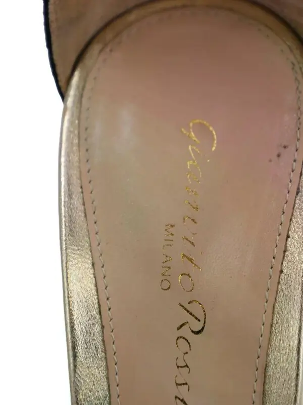 GIANVITO ROSSI Portofino Buckled Sandals - Gold