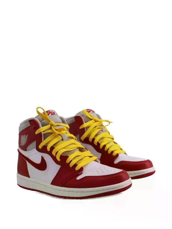 Nike Air Jordan 1 Retro High-top Sneakers - Red