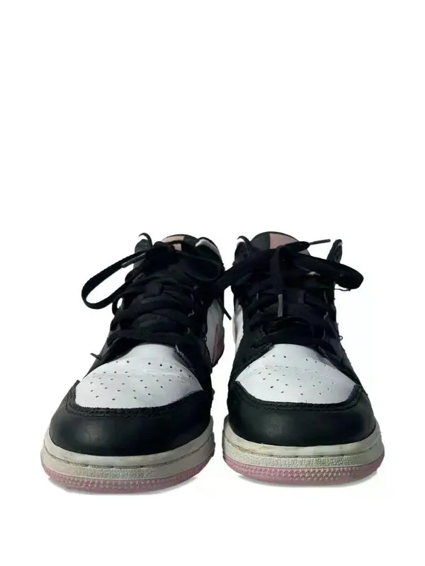 Nike Air Jordan 1 Leather Sneakers