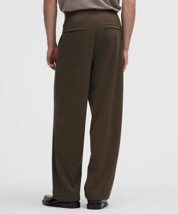 Lululemon Daydrift Relaxed-fit Pleated Trousers - Olive Brown